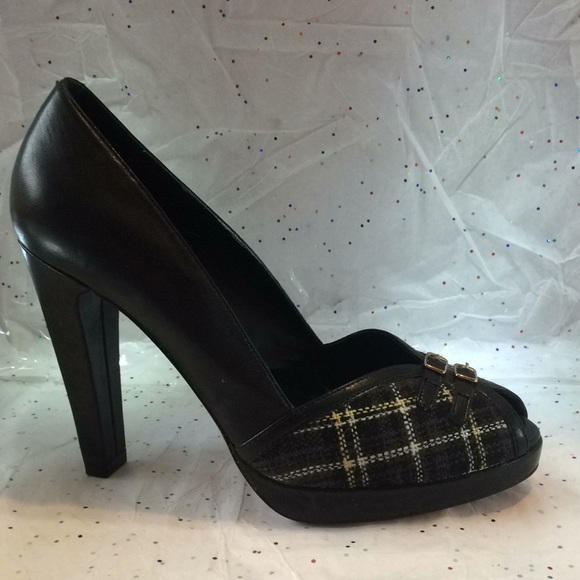 Steve Madden | Shoes | Stave Madden Black Peep Toes Pumps Size 7m ...